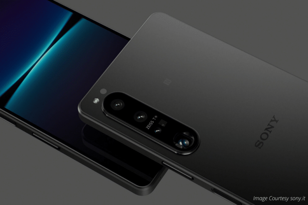 Sony lancia il primo vero smartphone con zoom ottico al mondo