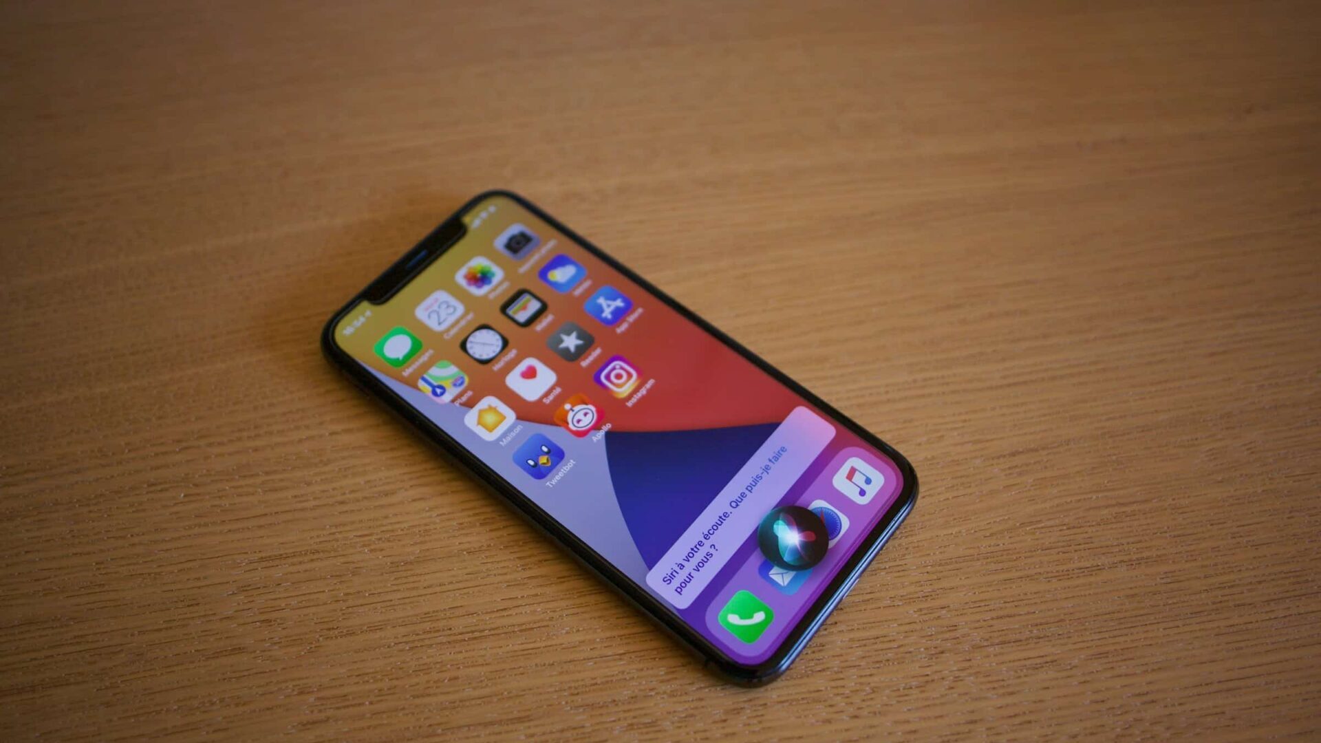 Apple al lavoro su una versione avanzata di Siri: cosa sappiamo